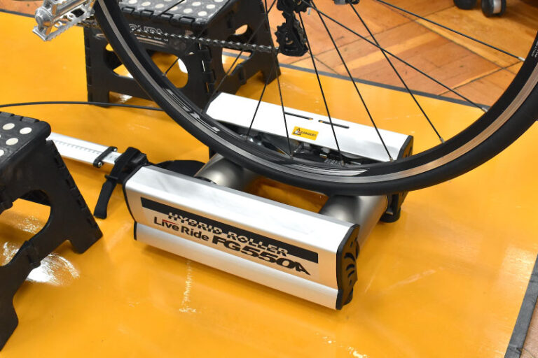 ミノウラから進化したハイブリッドローラー「ライブライドFG550A」が登場｜サイクルスポーツがお届けするスポーツ自転車総合情報サイト｜cyclesports.jp