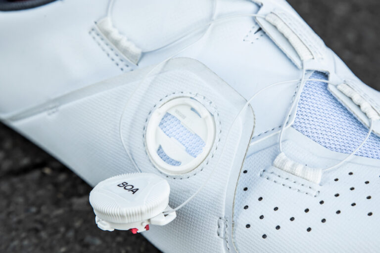 もしBOA®ダイヤルが壊れてしまったと思ったら【ロードバイクあるある】｜サイクルスポーツがお届けするスポーツ自転車総合情報サイト ...