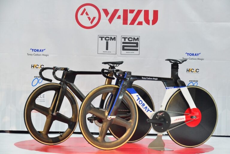 日本代表がパリ五輪で使用するトラックバイク「V-Izu TCM-2」発表｜サイクルスポーツがお届けするスポーツ自転車総合情報サイト｜cyclesports.jp