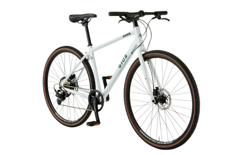 クロスバイクの選び方とおすすめ5選【2025最新版】｜サイクルスポーツがお届けするスポーツ自転車総合情報サイト｜cyclesports.jp